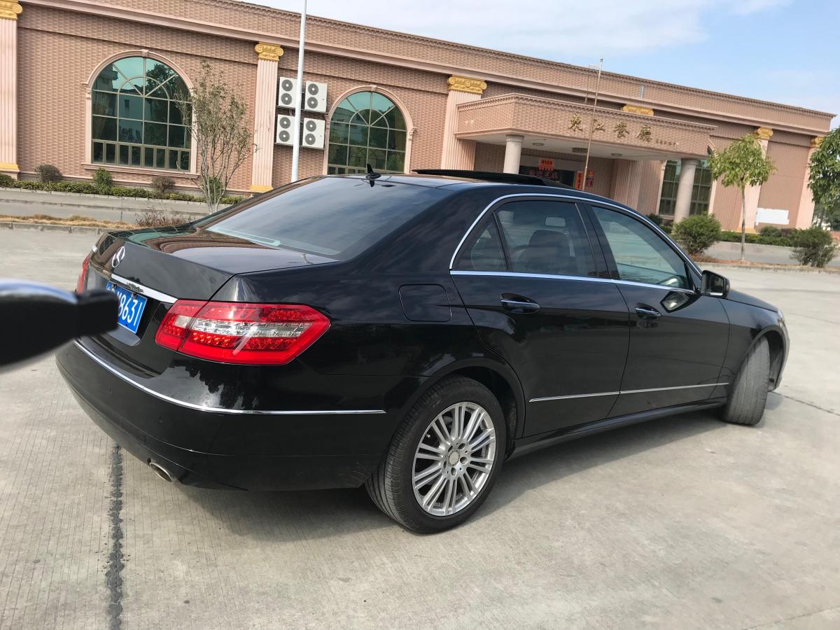 2009款奔驰e300优雅型,奔驰e3002009款,奔驰e级2009款_大山谷图库