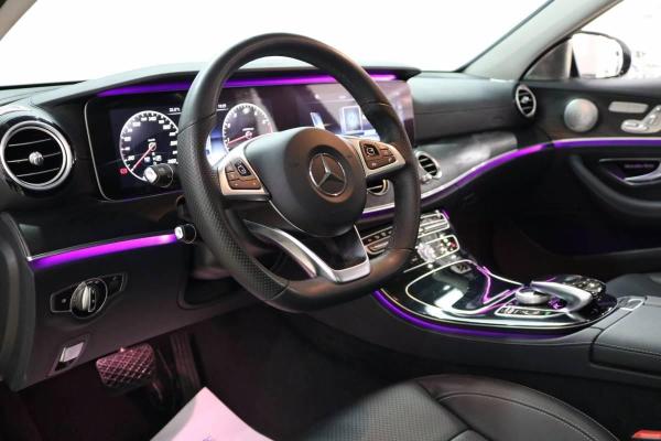 奔驰e级300l豪华版,2020奔驰e300l豪华版,奔驰e300l豪华版(第15页)_大山谷图库